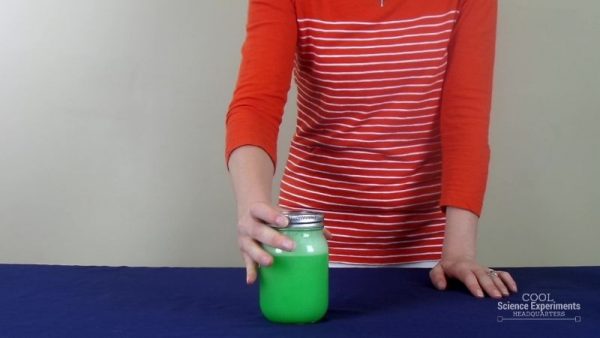 Mixing Oil & Water Science Experiment
