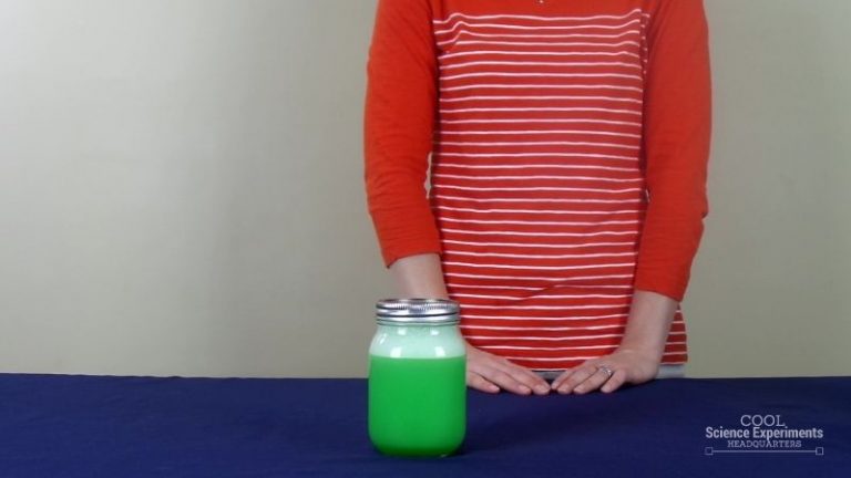 Mixing Oil & Water Science Experiment